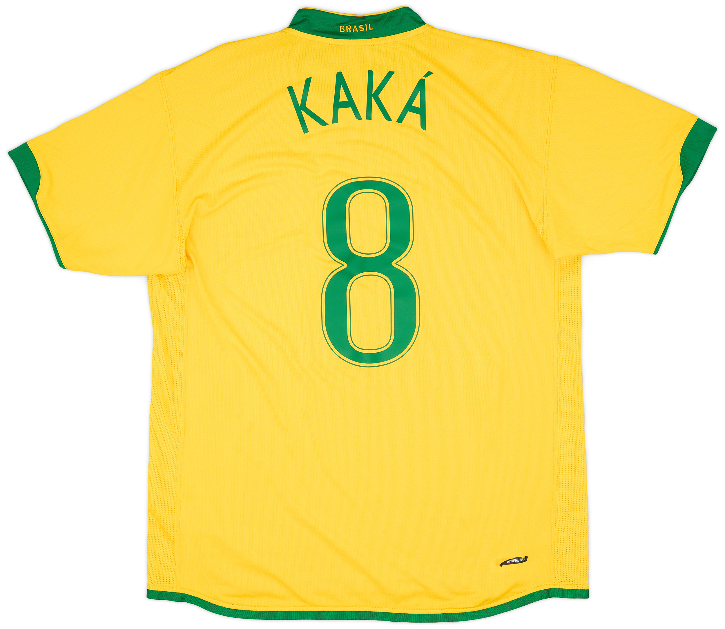 Maillot Kaka Vintage : Découvrez les maillots rétro et classiques