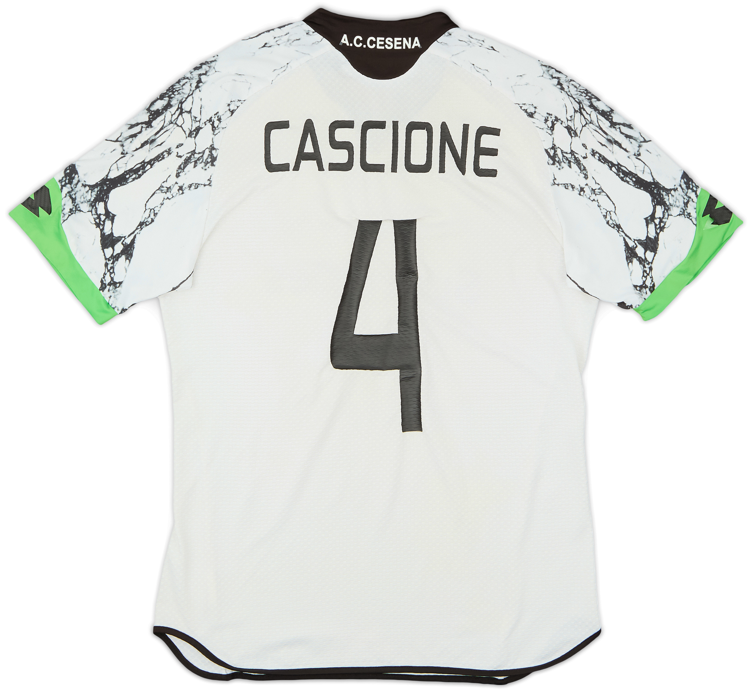 2015-16 Cesena Home Shirt Cascione #4 - 4/10 - (M)